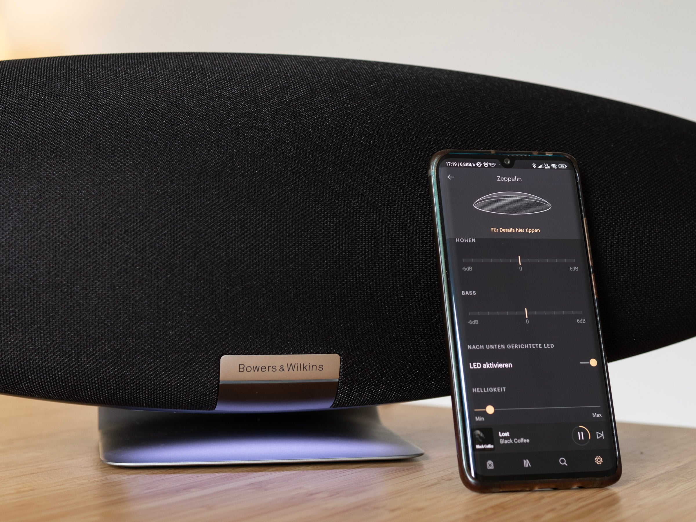 Lautsprecher Bowers & Wilkins Zeppelin im Test - CyberBlog
